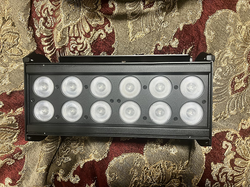 Elation SEVEN BATTEN 14 | Reverb