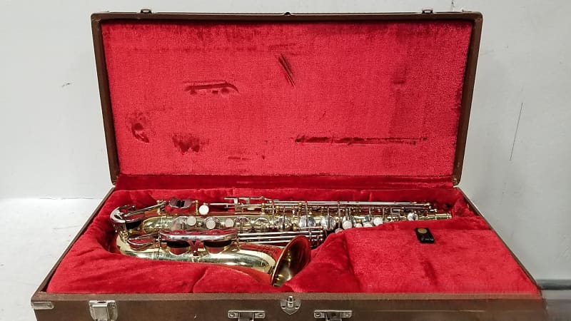 Armstrong 3000 Alto Saxophone mid 77s - Lacquered w/Case | Reverb