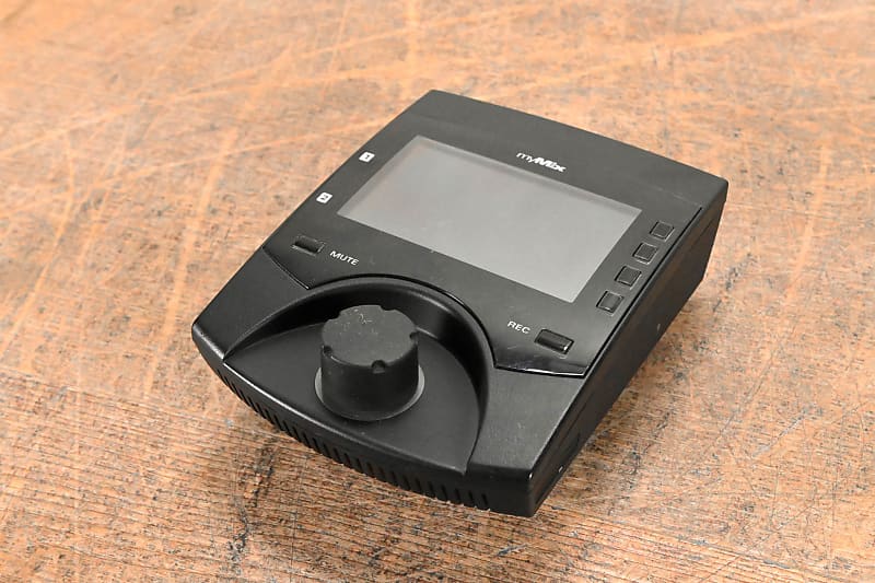 Movek myMix Personal Monitor Mixer CG01E6M | Reverb