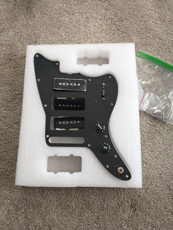 Fender Noventa Jazzmaster Loaded Pickguard - Used / excellent | Reverb