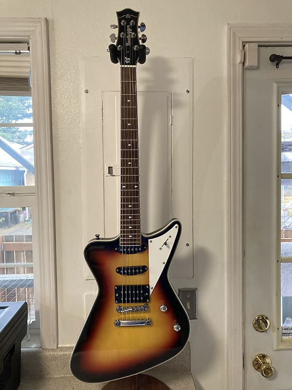 BootLegger Guitar Hounder with hard case | Reverb