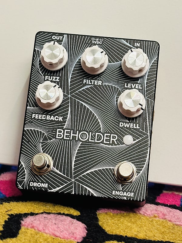 DIY Electronic Audio Experiments Beholder Fuzz | Reverb