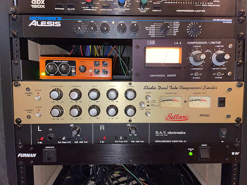 DAV Electronics BROADHURST GDNS NO. 1U Stereo Mic Preamp and | Reverb