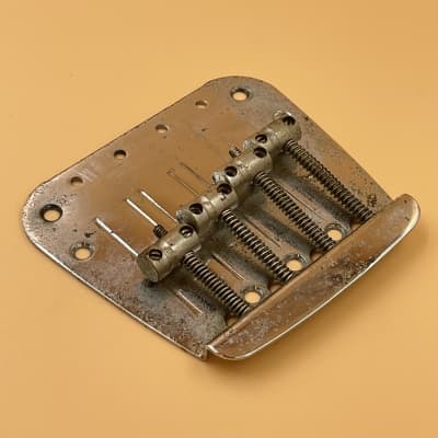 1966 Fender Mustang Bass Bridge Plate Assembly with | Reverb France