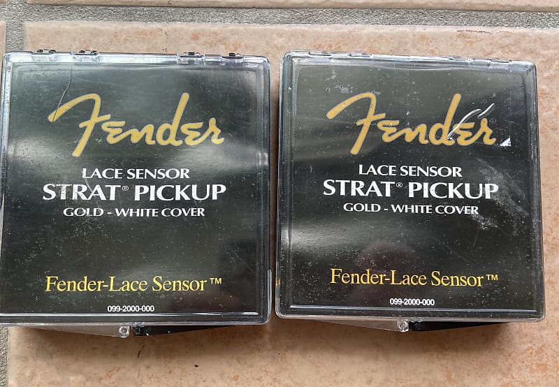 Fender 099-2000-000 FLS Stratocaster Lace Sensor Gold Pickup | Reverb