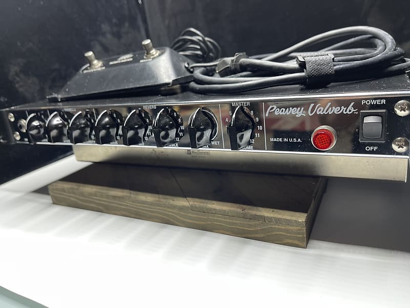 Peavey Valverb 1RU Spring Reverb/Tremolo 90s | Reverb