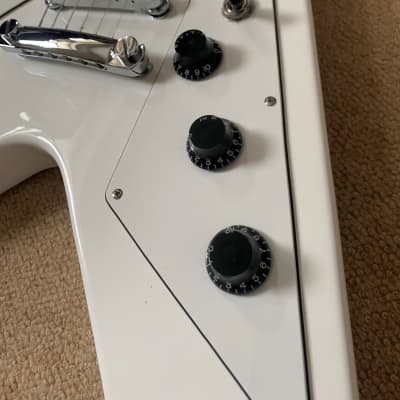Epiphone Flying V in white 2003 | Reverb
