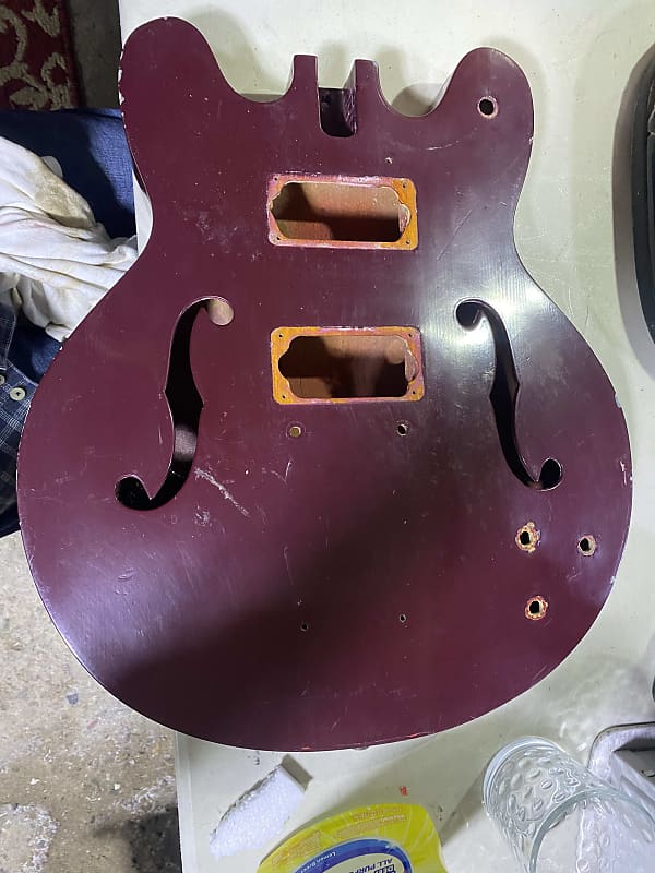 Mosrite Celebrity body electric guitar | Reverb