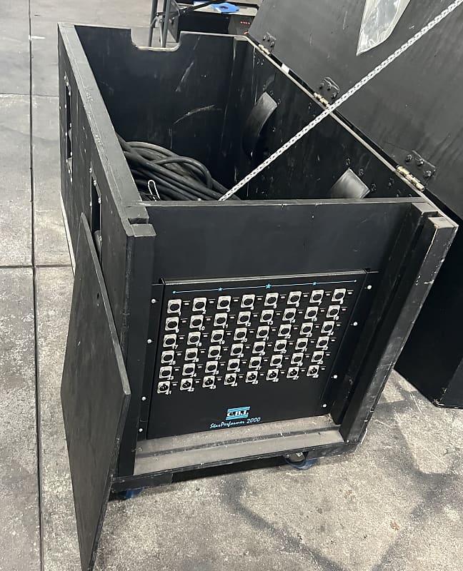 CBI 48 Ch Split Snake 150ft x 50ft in Road Case | Reverb