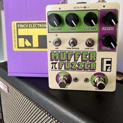 Finch Electronics Muffer Fuzzer 2023 - White | Reverb
