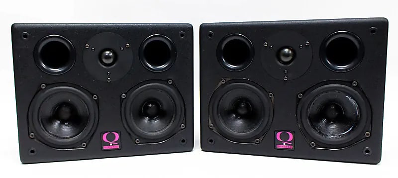 Quested VS2205 - Active Professional Studio Monitors (Pair) | Reverb