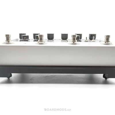 [8.75" x 6.5" Kickstand] Angled Pedal Riser for Temple Audio | Reverb