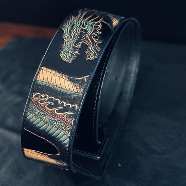 Dragon Black Leather Guitar Strap | Reverb Australia