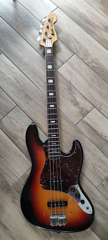 Maya Electric jazz bass 70's - Sunburst | Reverb UK