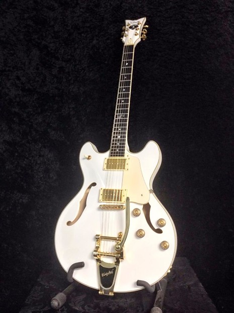 Schecter Robin Zander Signature Corsair Electric Guitar - | Reverb