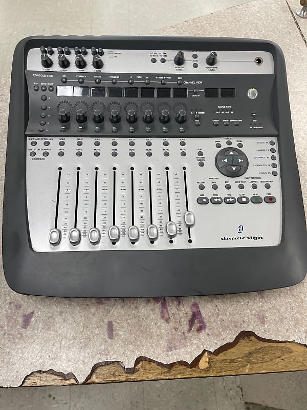 Digidesign Digi 002 Silver | Reverb