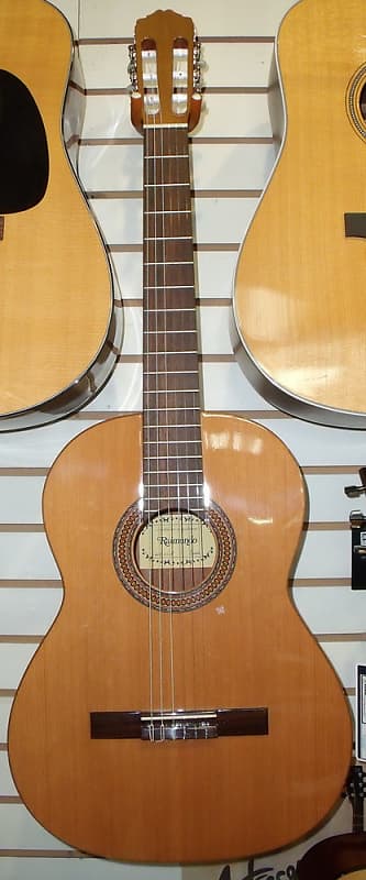 Raimundo 104-B Classical Guitar | Reverb