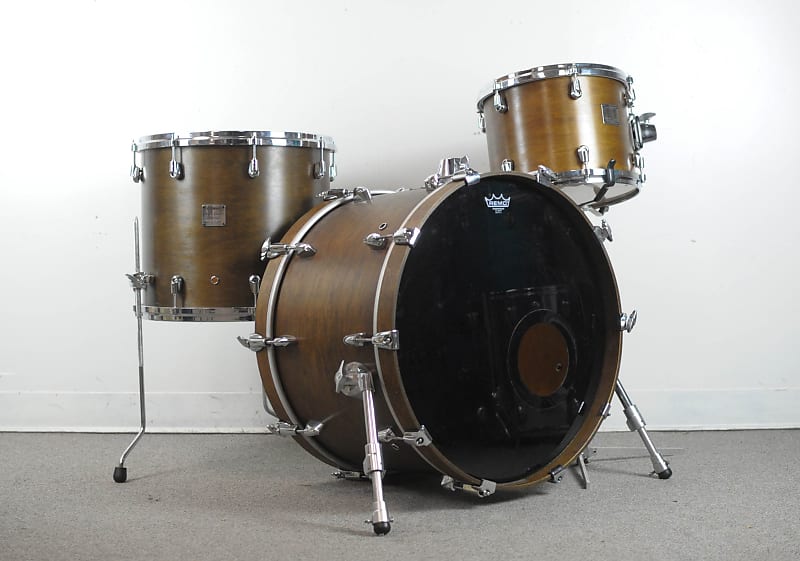Yamaha Maple Custom Absolute Vintage Black Drum Set | Reverb