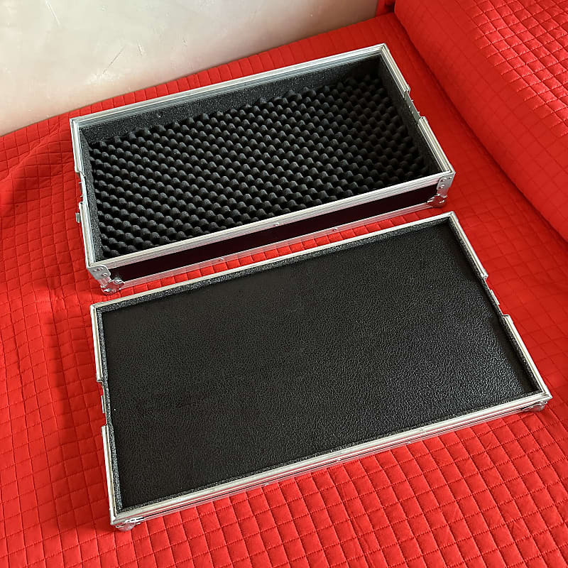 Custom Pedalboard Flight Case | Reverb