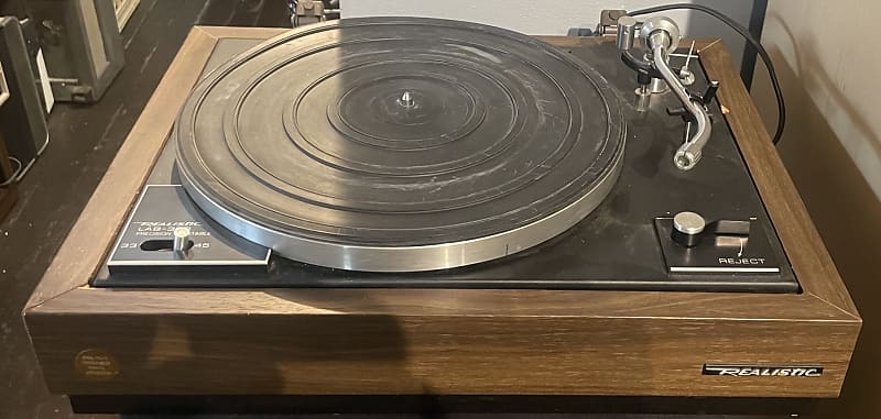 Realistic Lab 300 Phono Turntable for Parts/Repair Only | Reverb