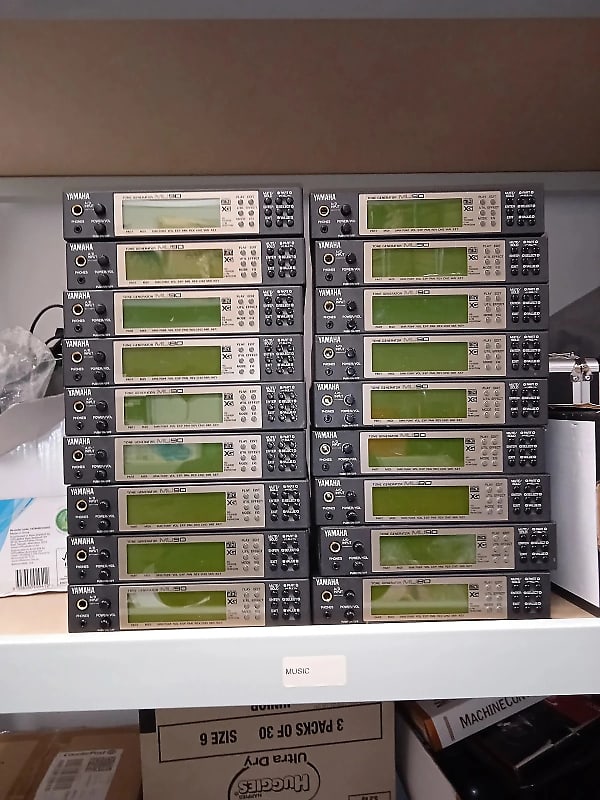 Yamaha MU90 1996 - Black | Reverb