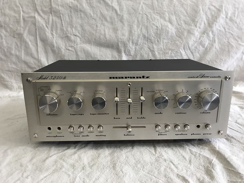 Marantz 3250B Control Stereo Console (Preamp) Incredible | Reverb