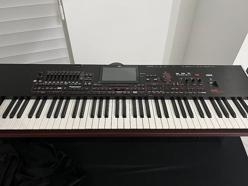 Korg PA4X 76 Key With Original Box Great Condition | Reverb