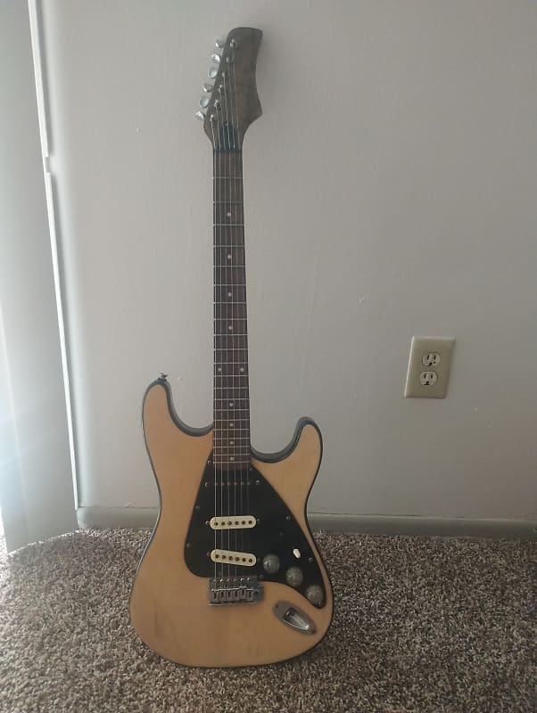 First Act ME301 2000-2019 - Natural | Reverb