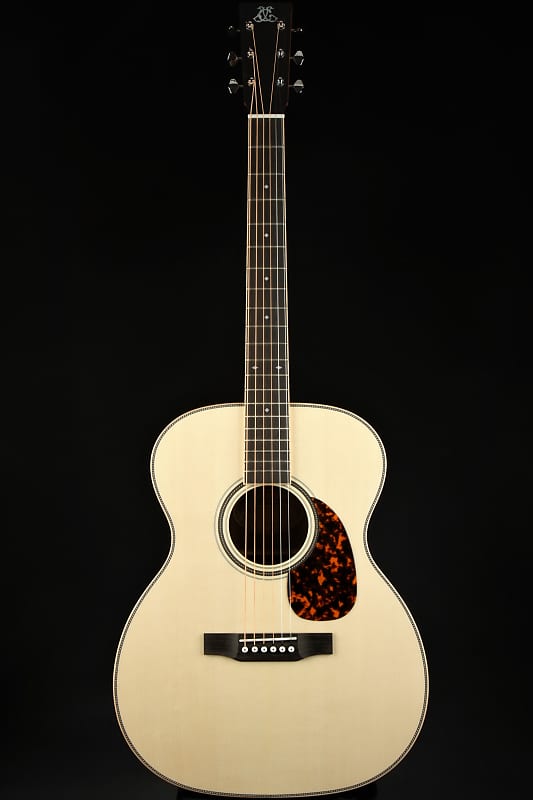 Larrivee OM-40 Walnut/Moon Spruce | Reverb