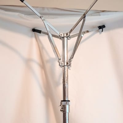 Yamaha PERCUSSION PLATFORM DRUM STAND - CHROME | Reverb