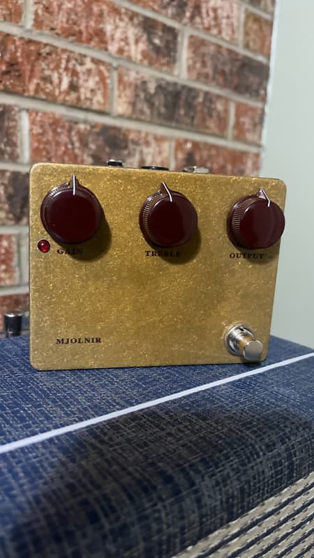 Mythos pedals mjolnir 1n34A gold | Reverb