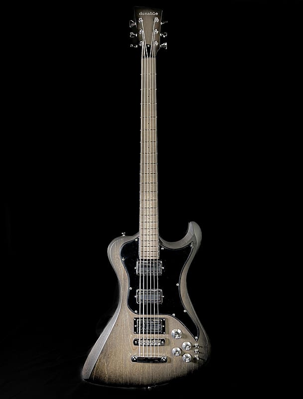 Dunable R2 Custom Bass VI | Reverb