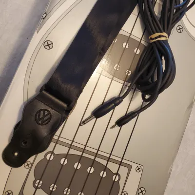 First Act VW Garage Master, White w/White Pearliod | Reverb