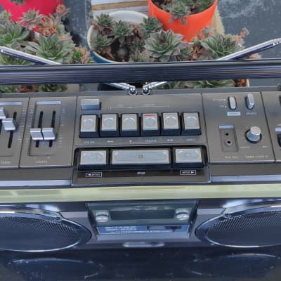 Sharp GF-9191 HB 1980's BoomBox | Reverb