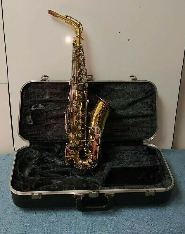 Vintage CONN 20M American Alto Saxophone With Hard Shell Case | Reverb