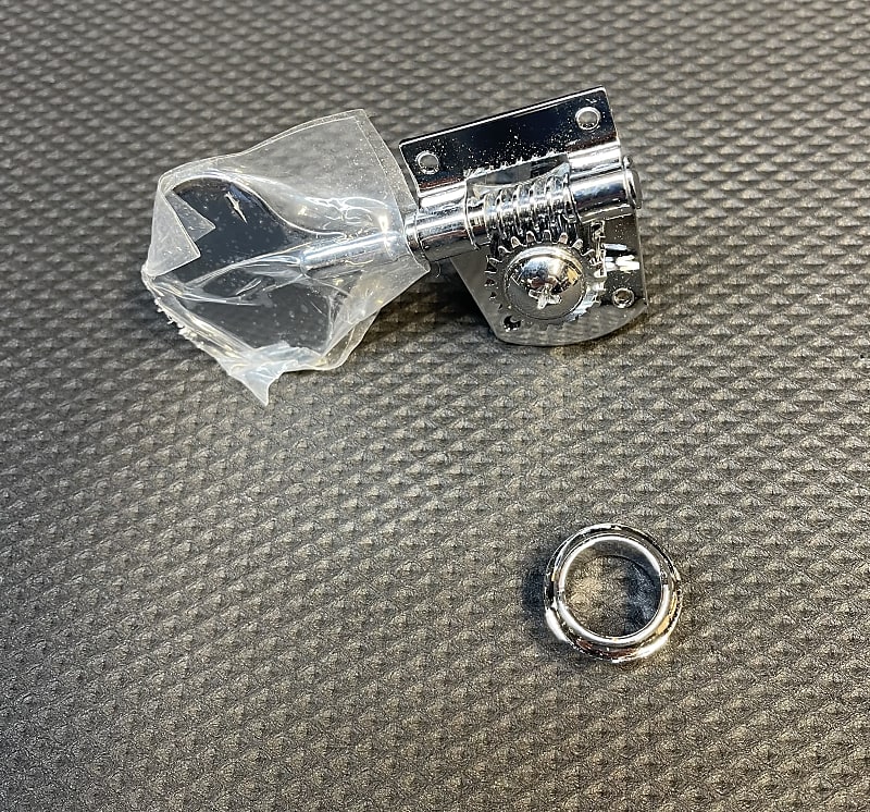 Fender Bass Tuners set of 5 Player plus 2024 - Chrome | Reverb