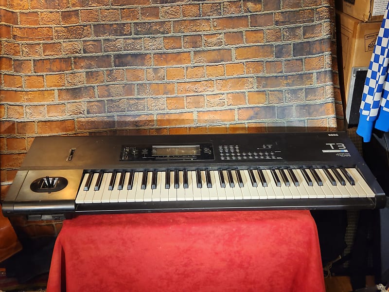Korg T3 61-Key Workstation Synthesizer | Reverb