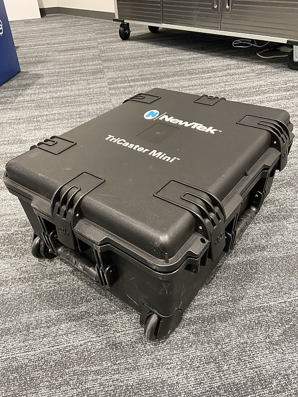 NewTek TriCaster Mini Advanced HD-4 SDI | Reverb