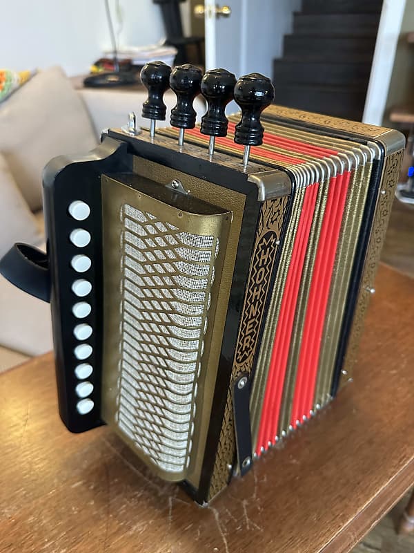 Hohner HA-114 accordion melodeon Key of C - cajun accordion | Reverb