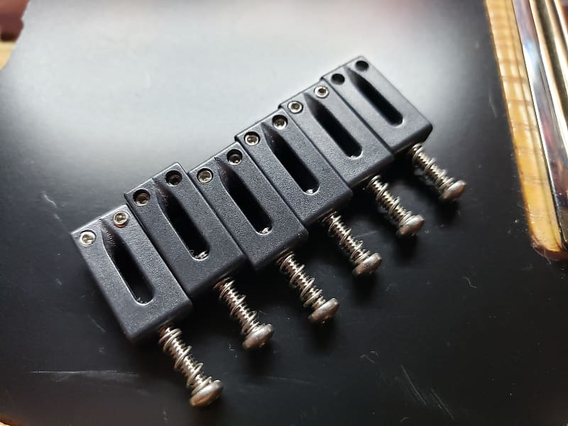 Graph Tech Saddles - Black | Reverb