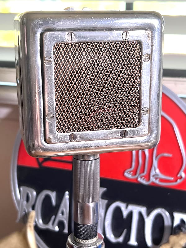 Super Rare 1930's GRAMPIAN MCS Dynamic Microphone w/deco | Reverb