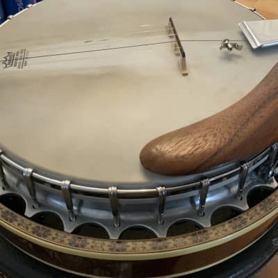 Anjo 5 string banjo with old Gibson case 1978 Brown | Reverb Canada