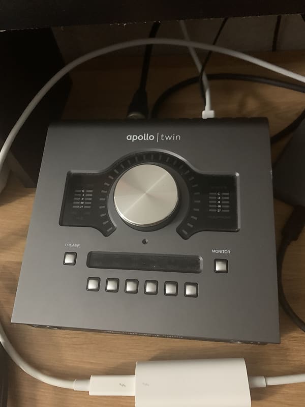 Uad Apollo Solo 2015 - Gray with adapter, thunderbolt, power | Reverb