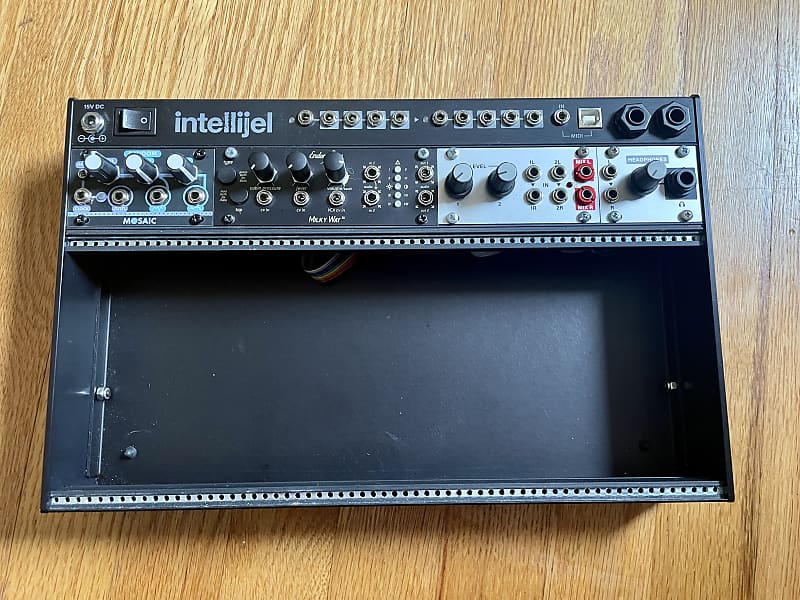 Intellijel 4U Palette Case + Extras! | Reverb