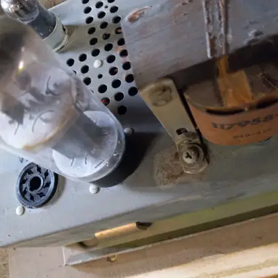 Wurlitzer TUBE Amp VOLUME/BASS/TREBLE CONTROLS 420a. | Reverb