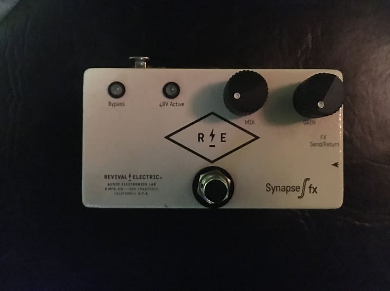 Revival Electric SYNAPSE VOCAL EFFECTS INTEGRATOR cream | Reverb