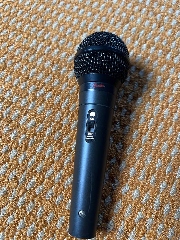 Fender Fender P-51 Dynamic Microphone 2010s - Black | Reverb