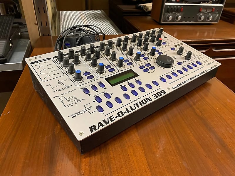 Quasimidi 309 RAVE-O-LUTION | Reverb