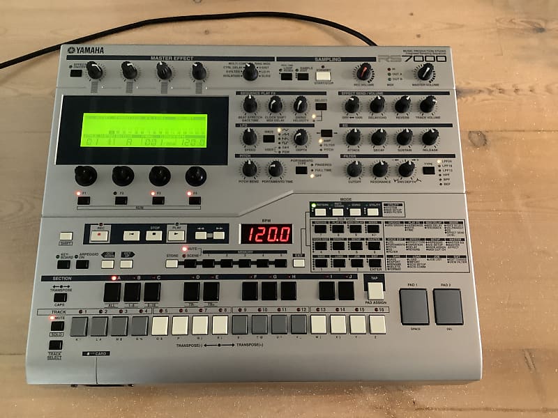 Yamaha RS7000 2003 Silver | Reverb