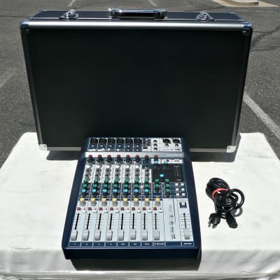 Soundcraft Signature 10 10-Input Mixer with Effects | Reverb